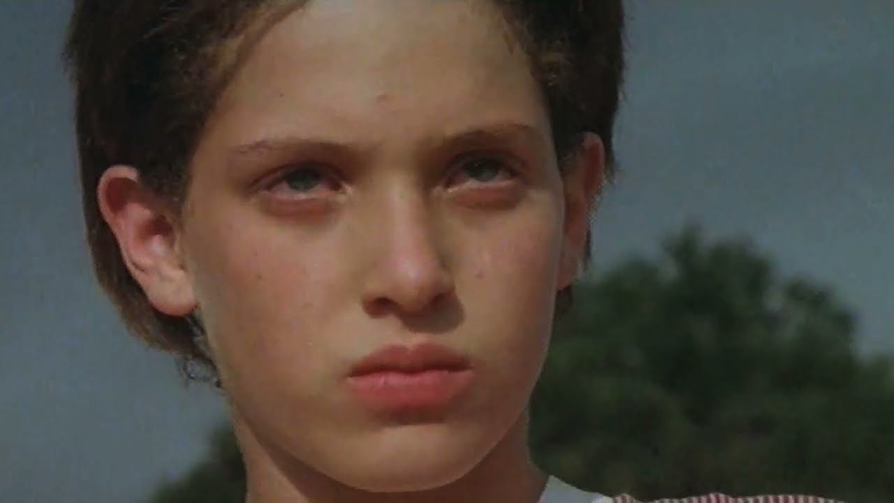 Red Card (1994) | MUBI