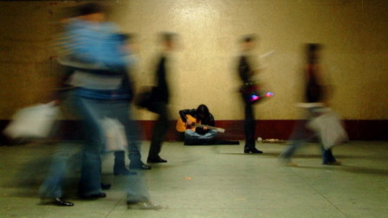 Floating (2005) | MUBI