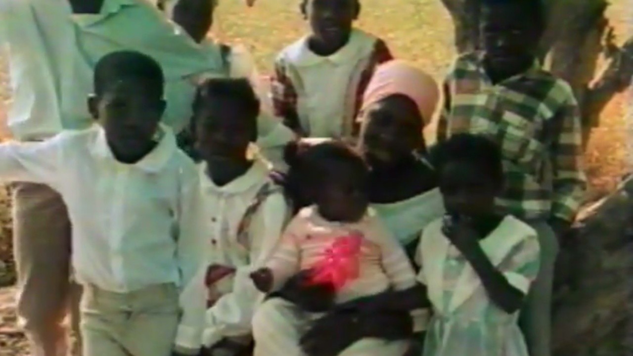 Woman Color 1990 Mubi