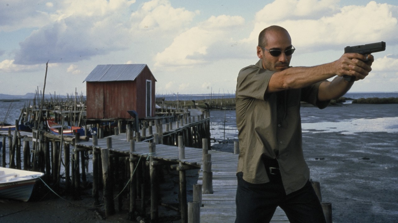 The Red Siren (2002) | MUBI