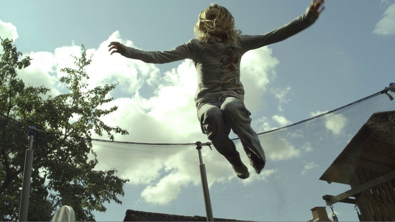 Flying Anne (2010) | MUBI