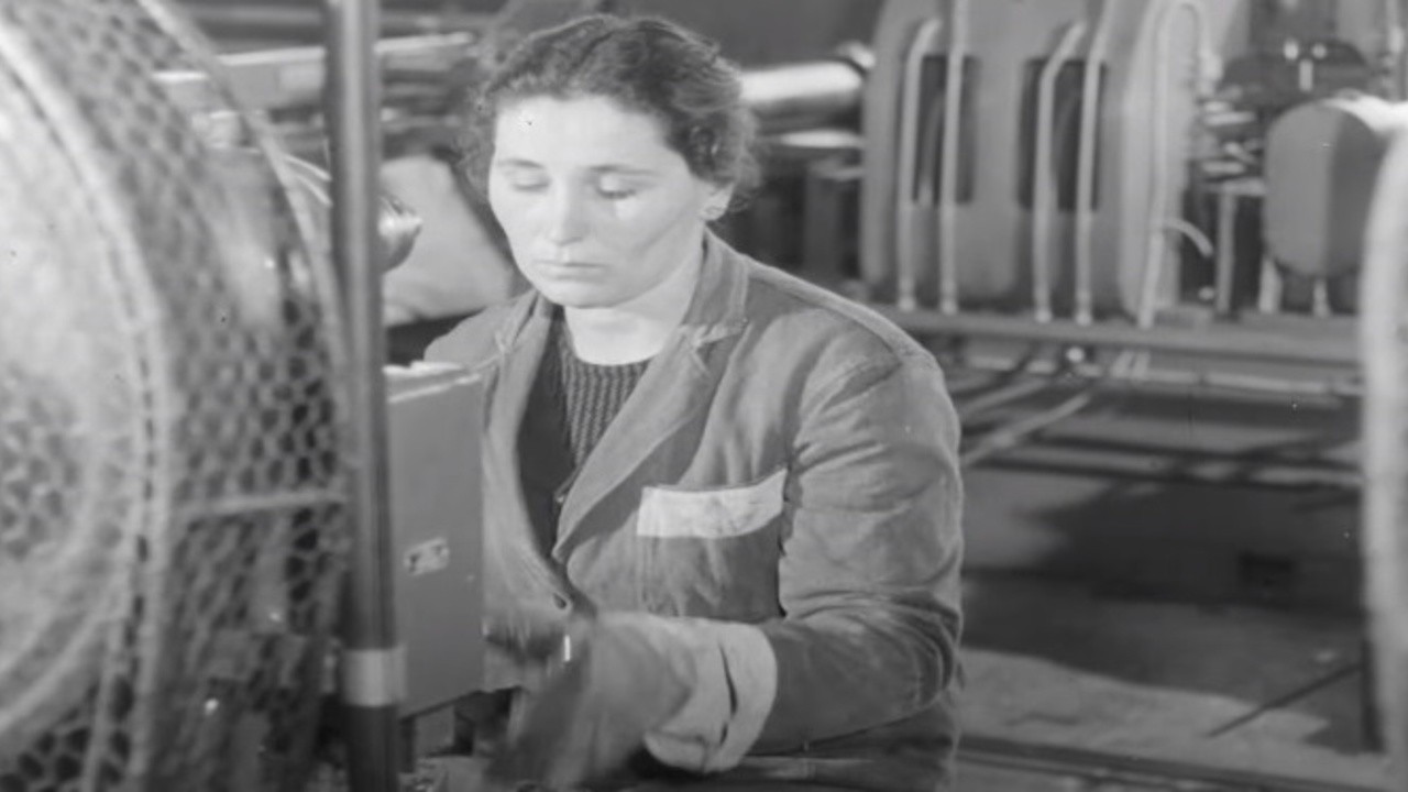 900 Hands (1964) | MUBI