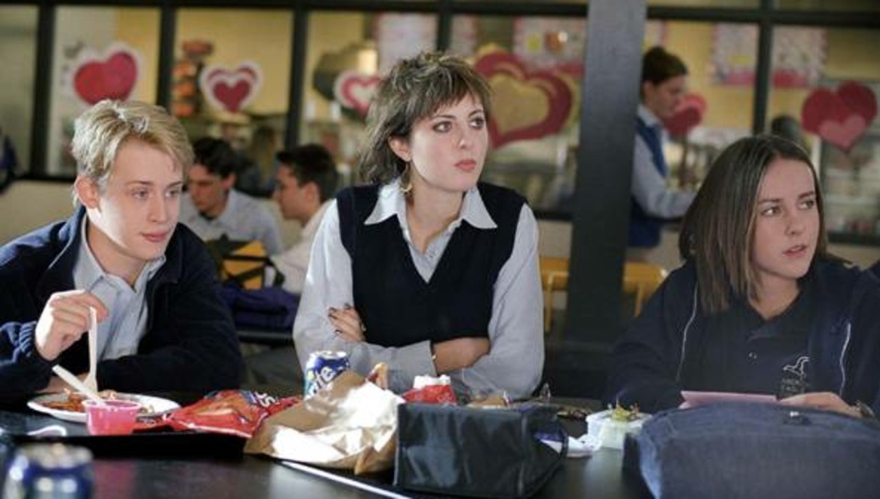 TRAILER - Saved! (2004)