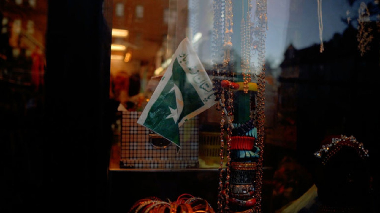 Little Pakistan: Future Histories (2021) | MUBI