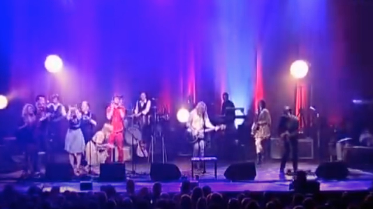 Red Circus (2010) | MUBI