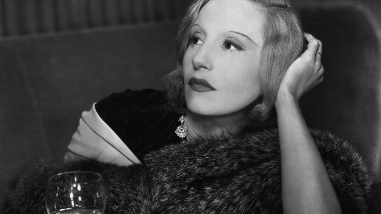 Dreaming Lips (1937) | MUBI