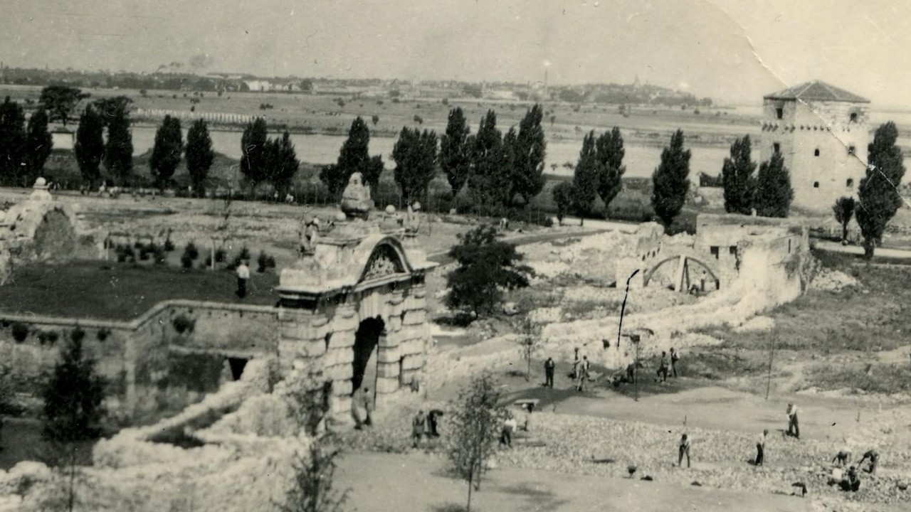 The German Ash on Kalemegdan (2021) | MUBI