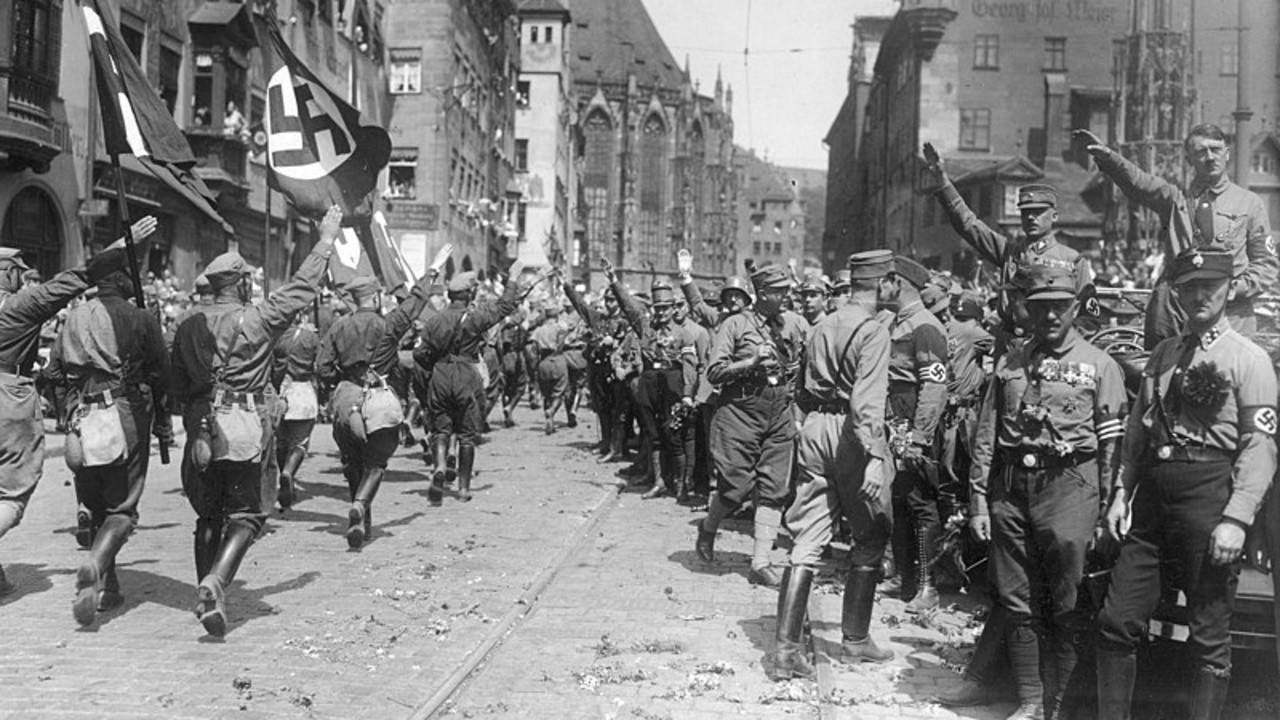 Der Nuernberger Parteitag der NSDAP vom 01-04 August 1929 (1929) | MUBI