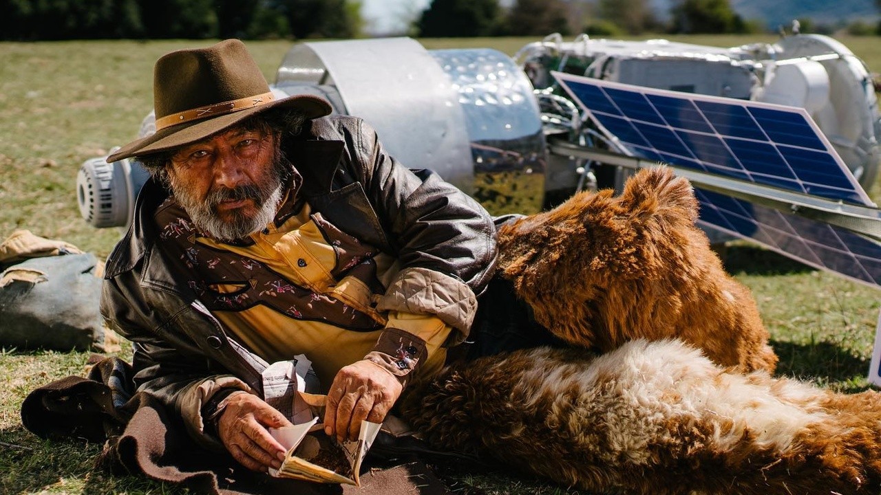 Por unos caballos (2022) | MUBI