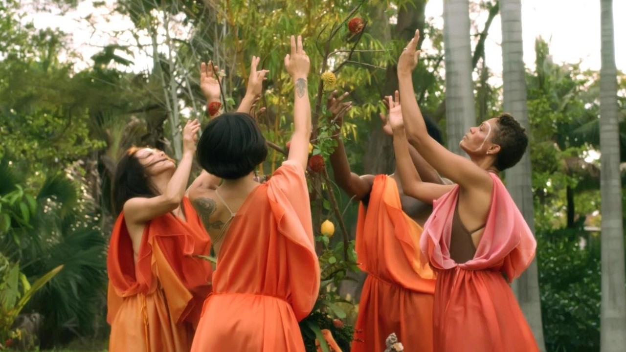 Small Kindnesses (2021) | MUBI