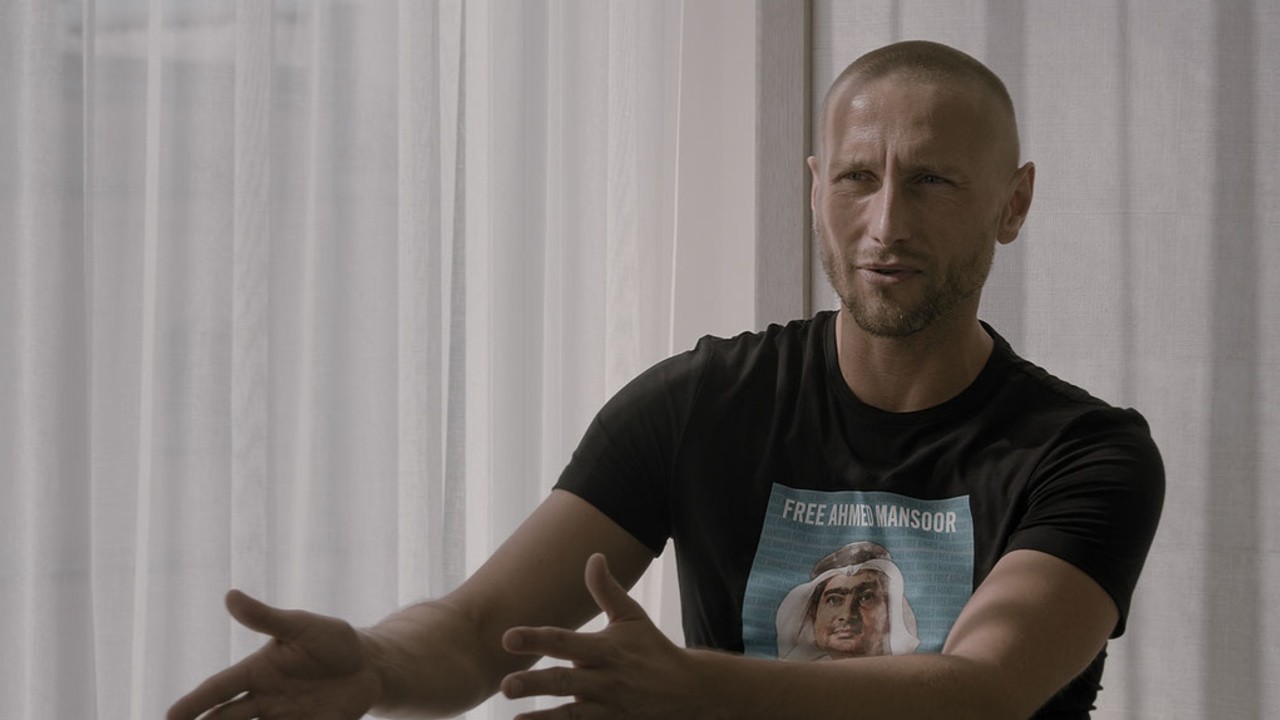 Sing and Cry, Cry and Sing (2022) | MUBI