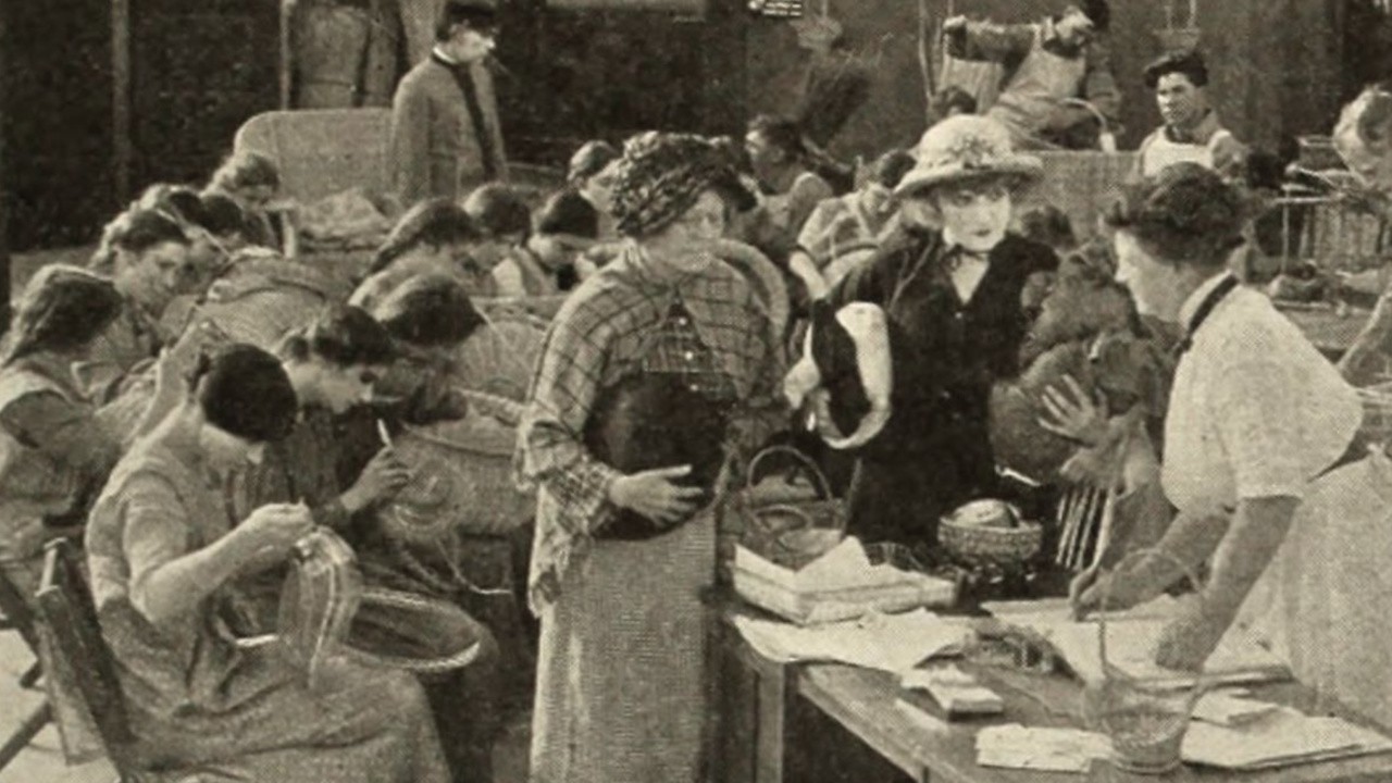 The House of a Thousand Scandals (1915) | MUBI