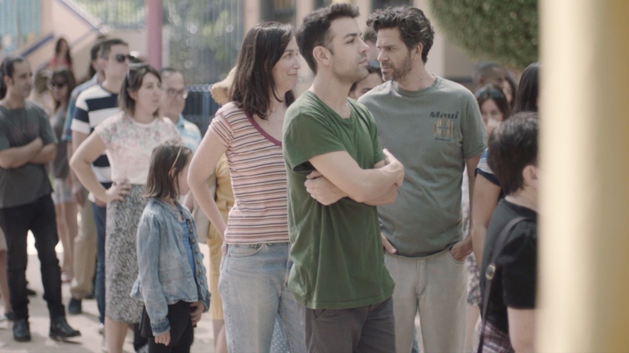 Masks On (2018) | MUBI