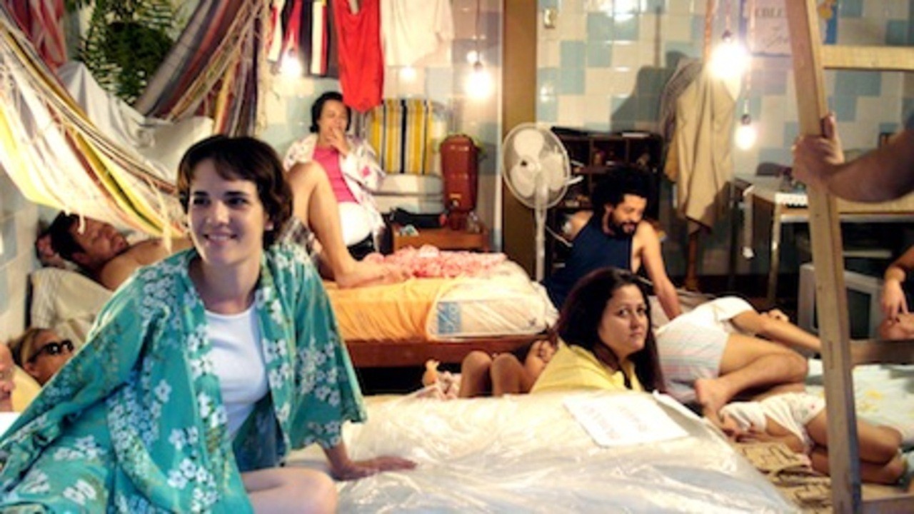 Ostrich's Flight (2010) | MUBI