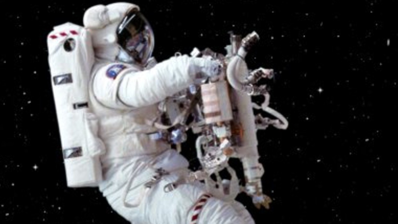 Destiny in Space (1994) | MUBI