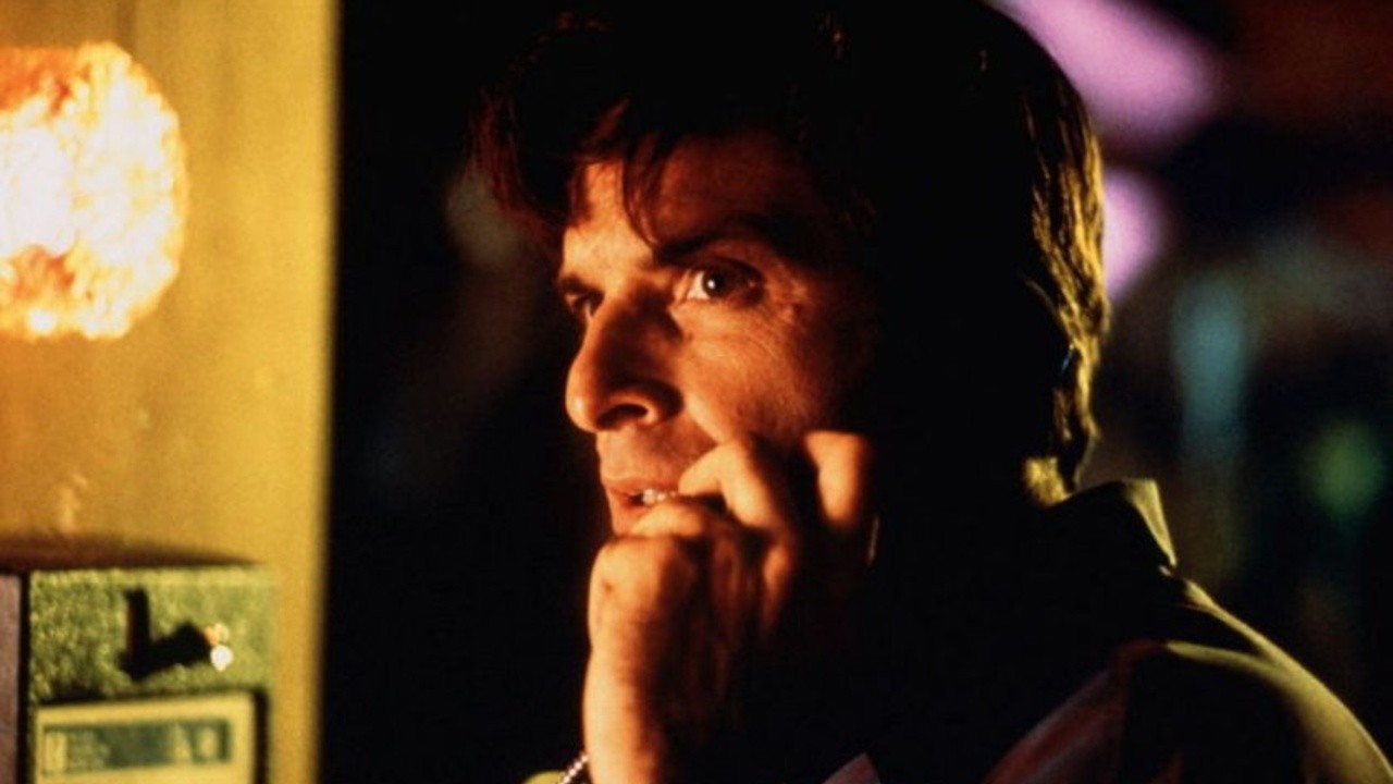 Stray Bullet (1999) | MUBI