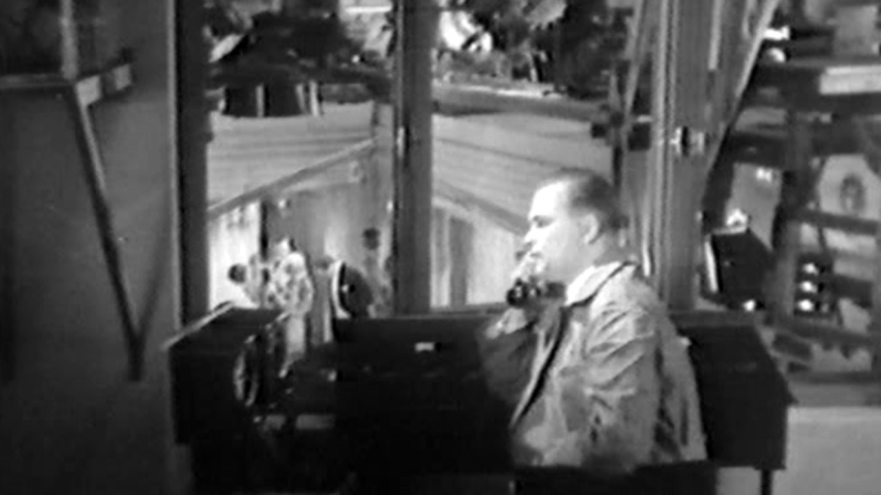 The Shot in the Talker Studio (1930) | MUBI
