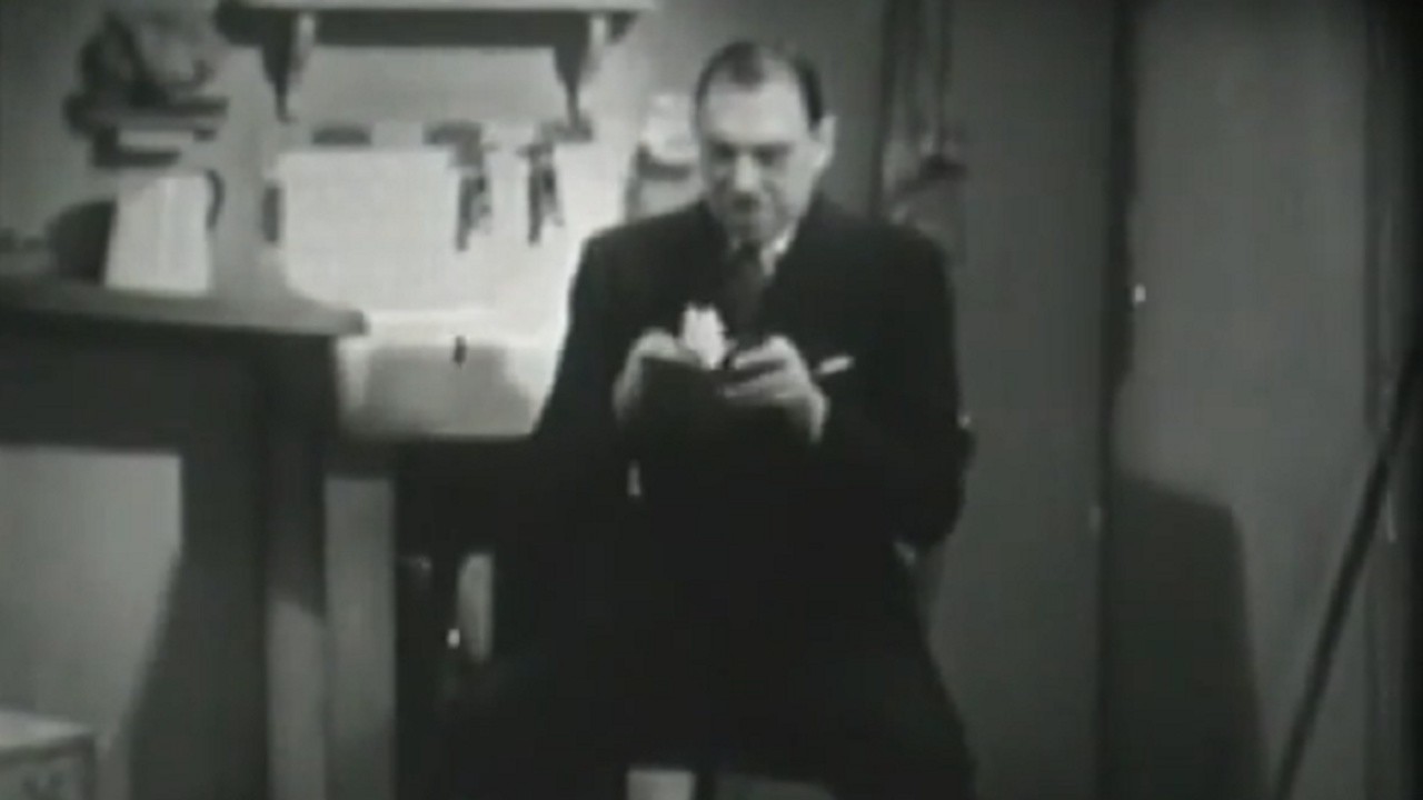 Cleaning Up (1933) | MUBI