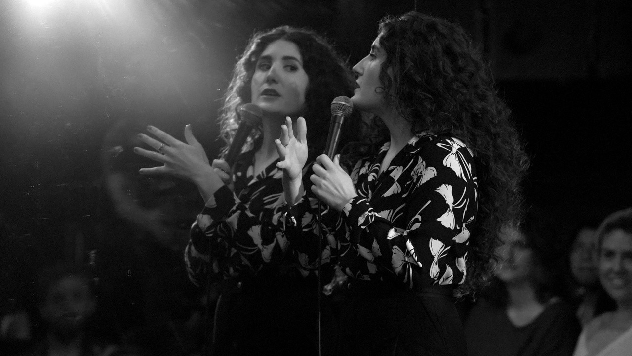 Kate Berlant: Cinnamon in the Wind (2022) | MUBI