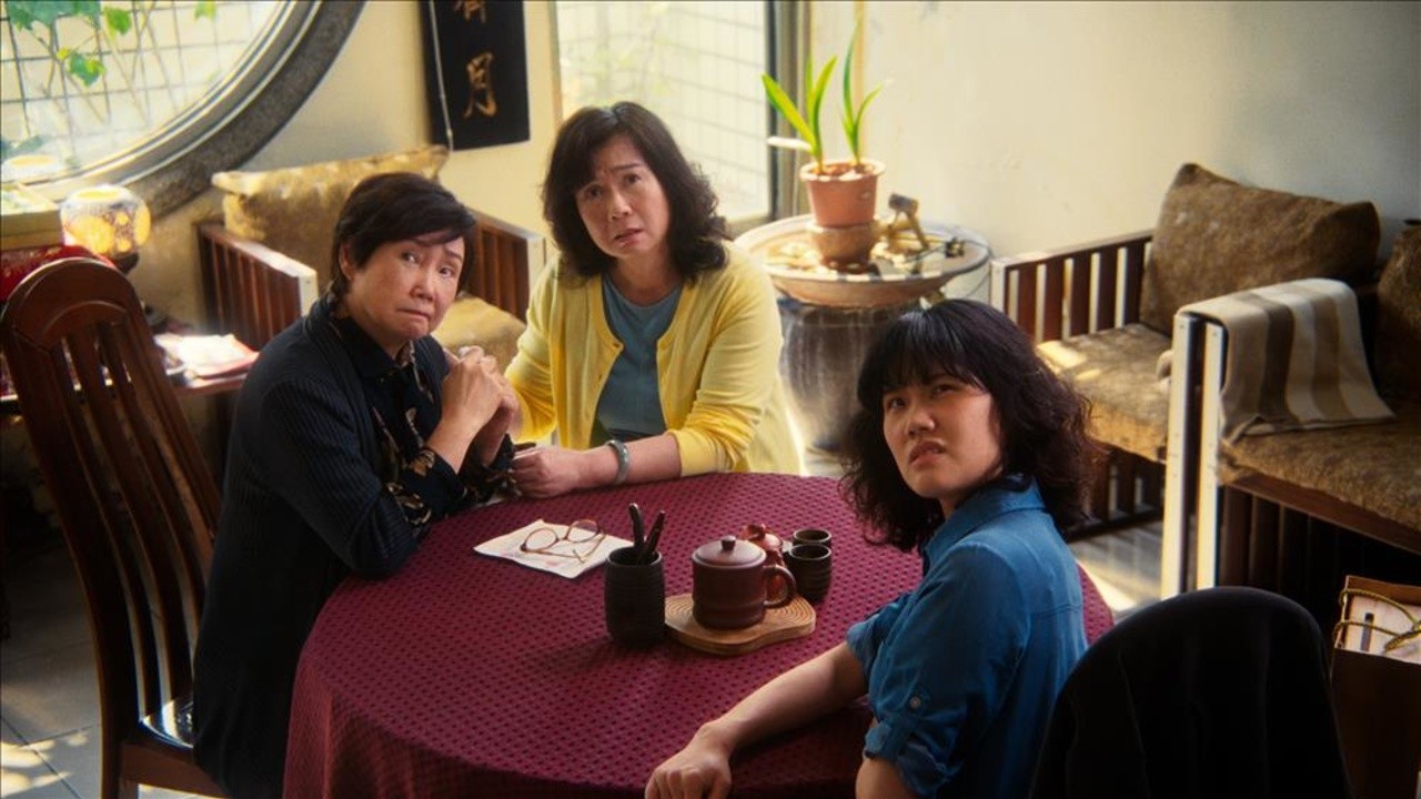 Eating Grapes without Spitting Out the Skin (2022) | MUBI