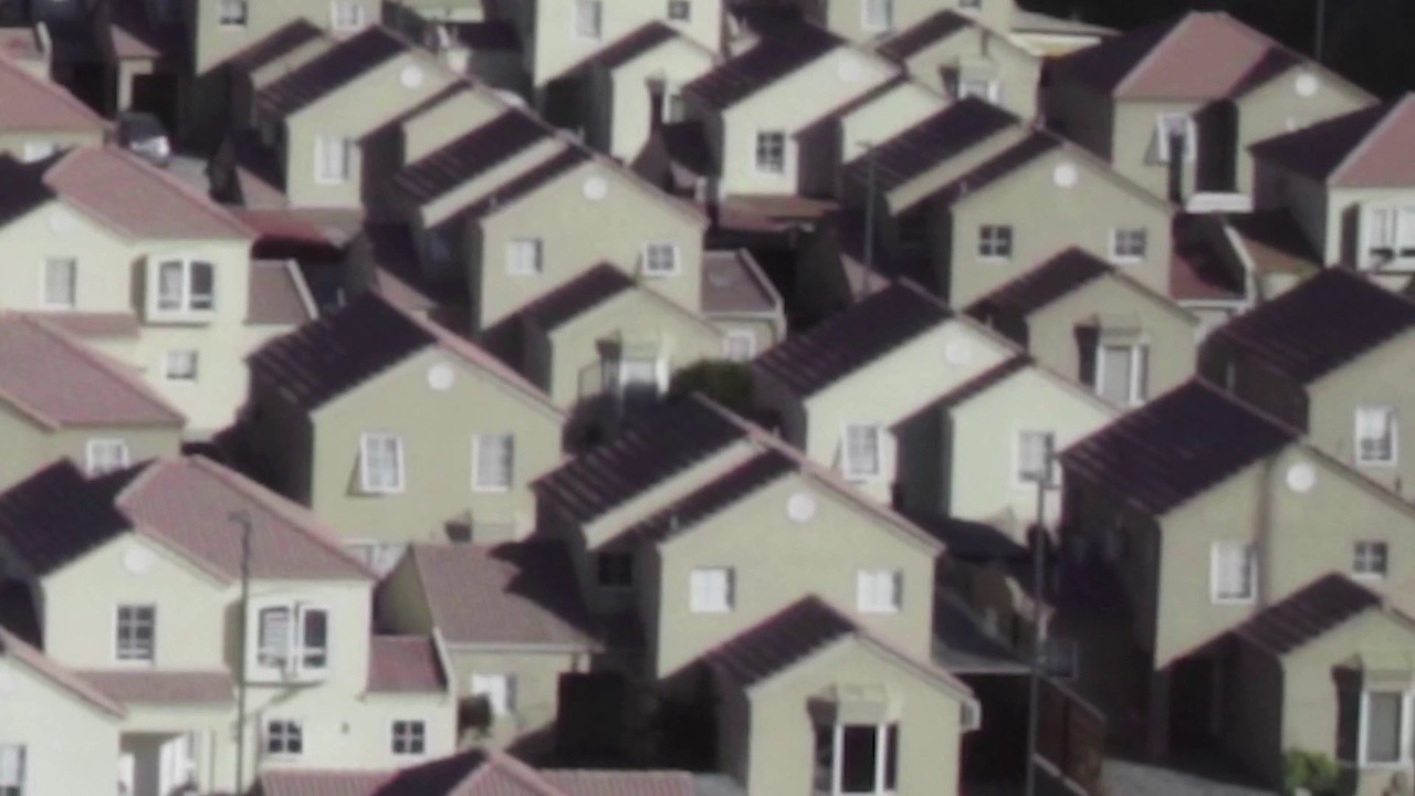 Apuntes para hacer un zoom (2022) | MUBI