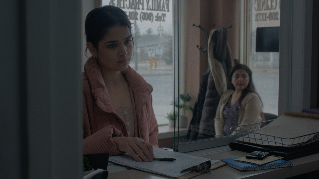 Majboor-e-Mamool (2022) | MUBI