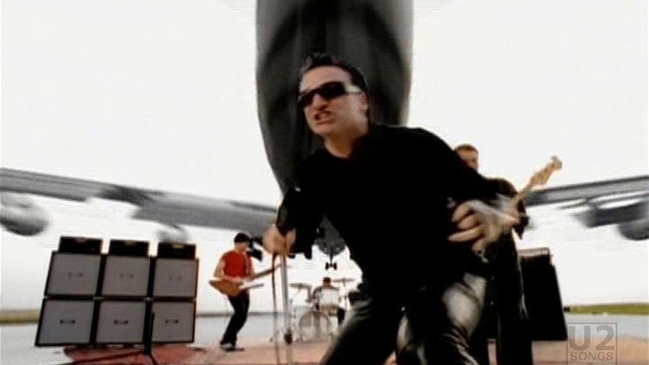 U2: Beautiful Day [MV] (2001) | MUBI