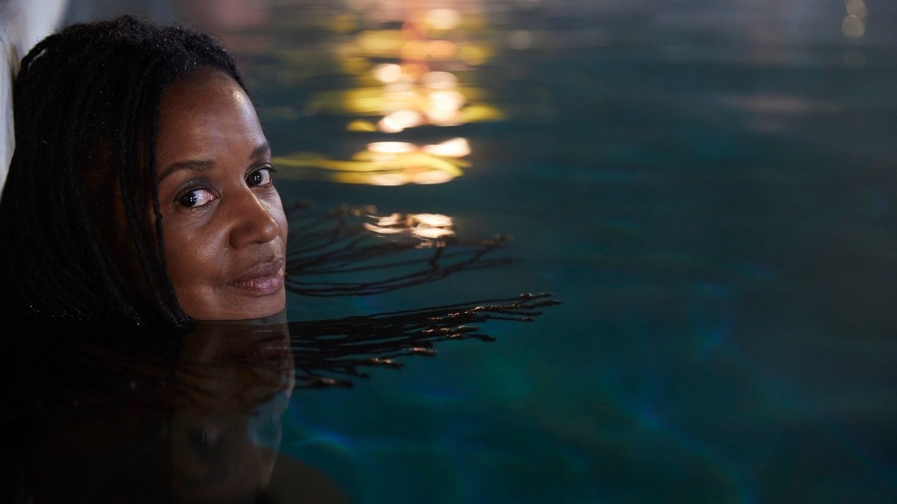 Ten-Cent Daisy (2021) | MUBI