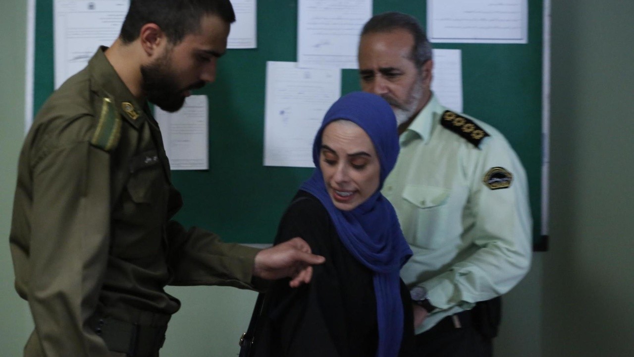 Split Ends (2022) | MUBI