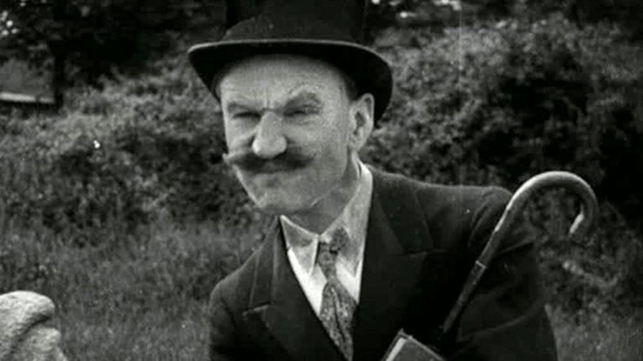 Cut It Out: A Day in the Life of a Censor (1925) | MUBI