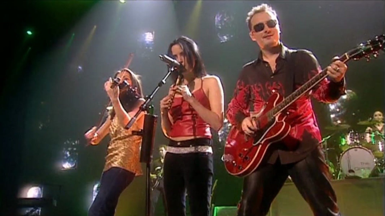 The Corrs at Christmas (2000) | MUBI