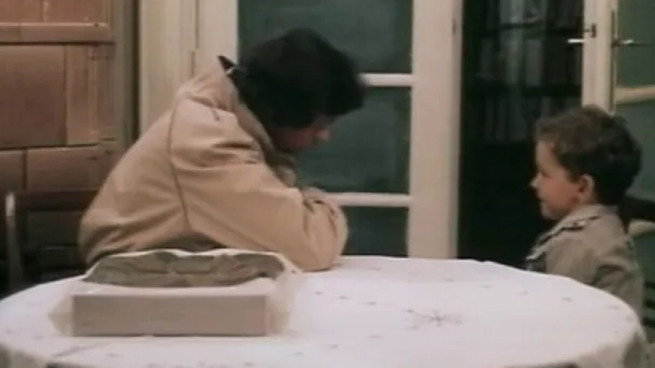 A Small Favor (1984) | MUBI