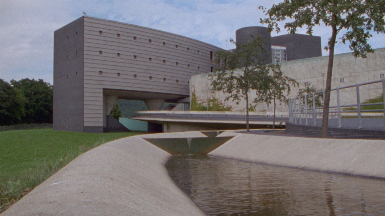 The New Modernists: German Architecture for the 21st Century (1999) | MUBI