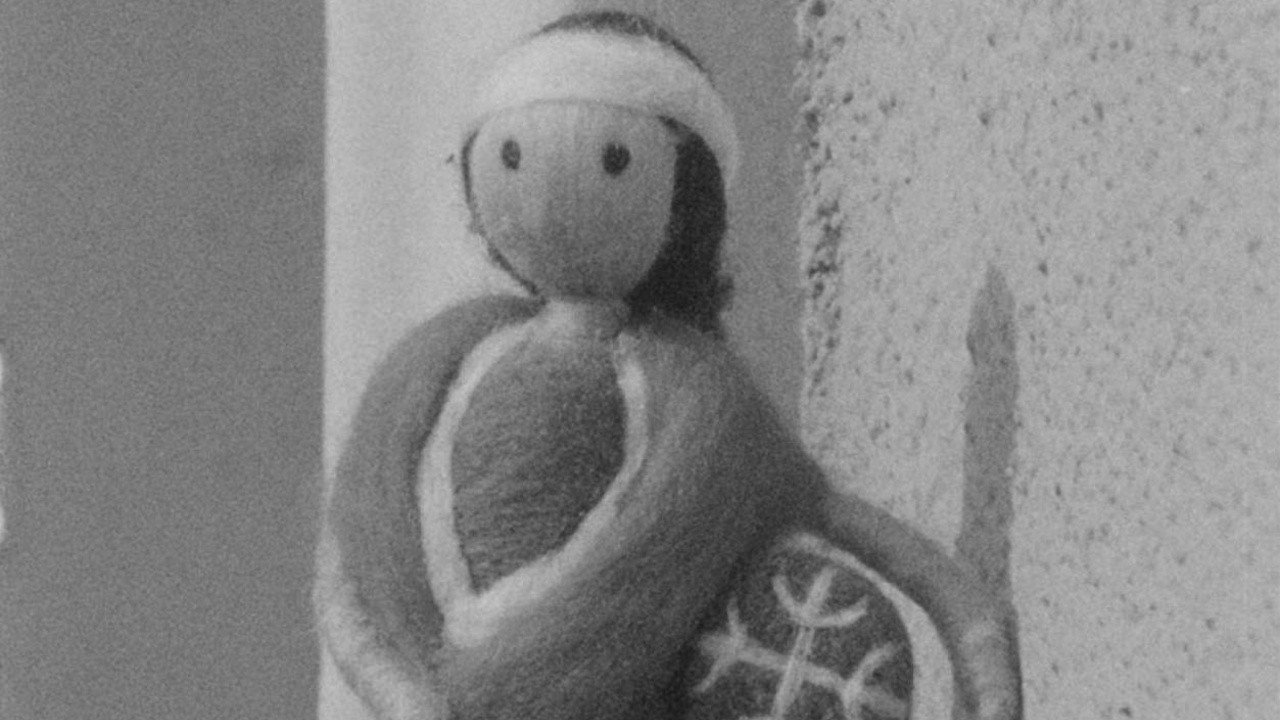 The Crowd Will Always Return (2022) | MUBI