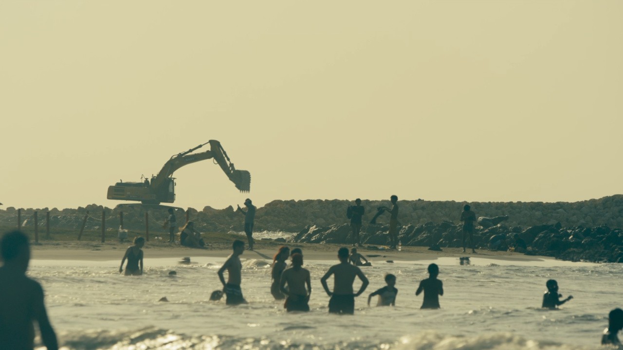 Bandera roja (2023) | MUBI