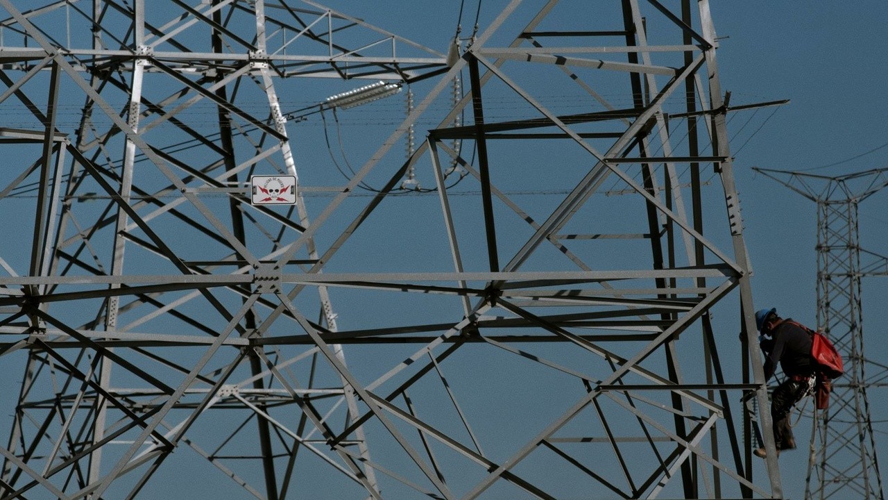 In the Shadow of Light (2023) | MUBI