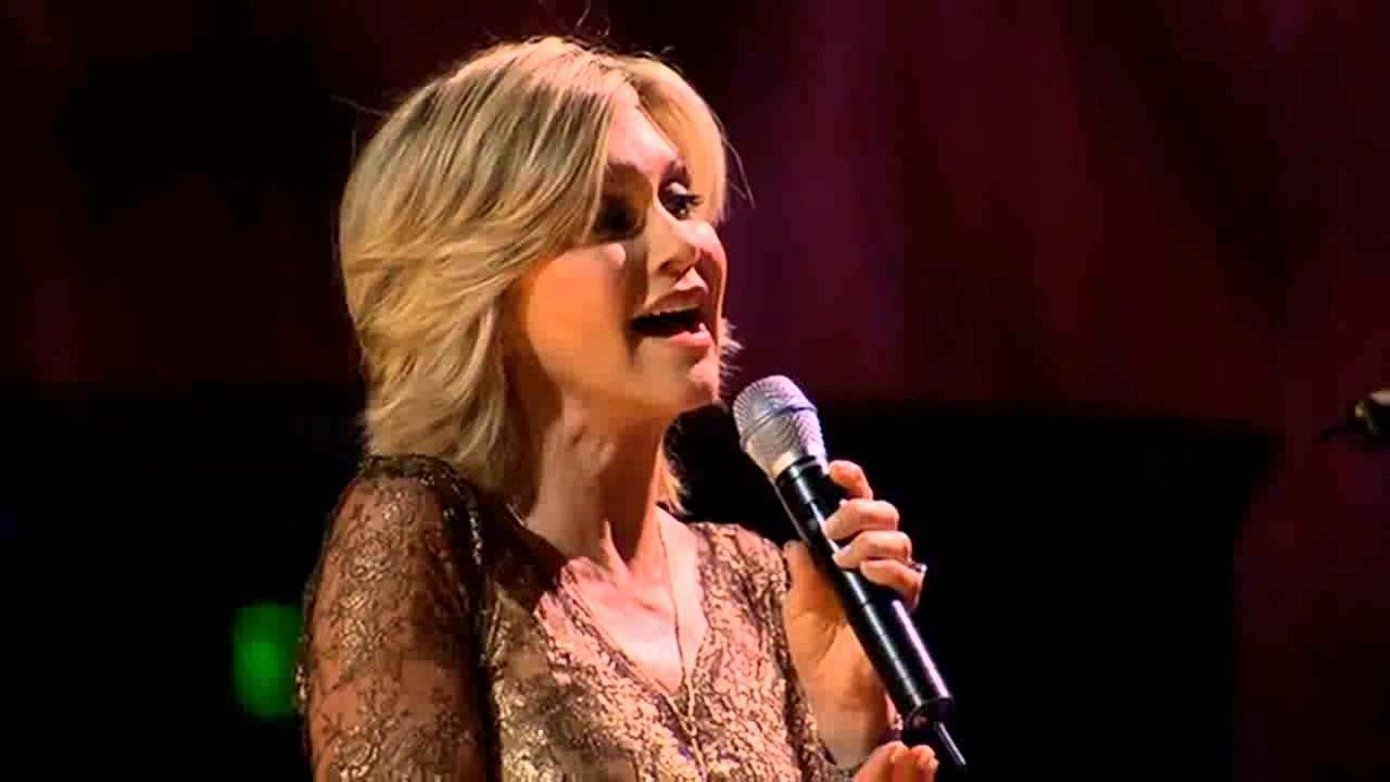 Olivia Newton-John and the Sydney Symphony Orchestra: Live at the Sydney Opera House (2007) | MUBI