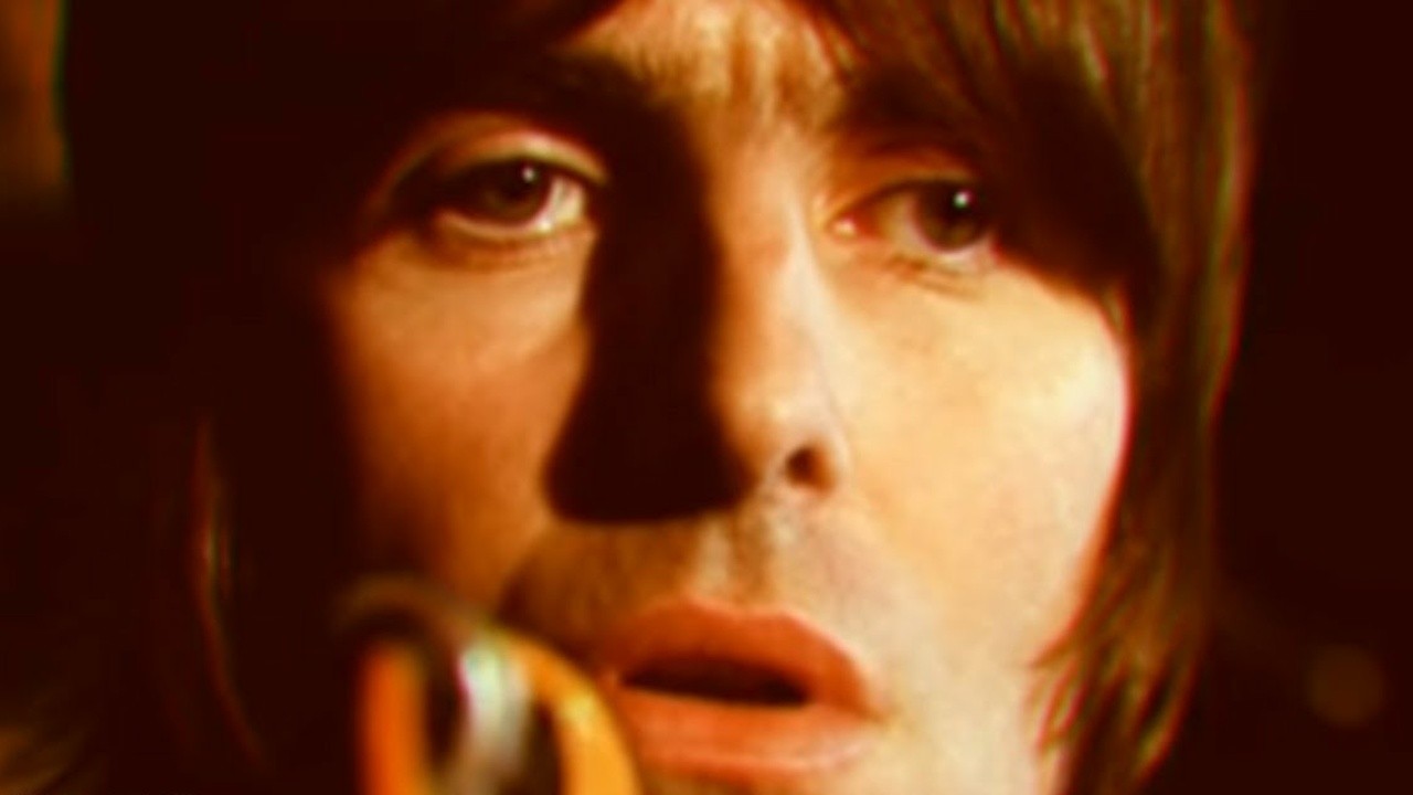 Oasis: Stop Crying Your Heart Out [MV] (2002) | MUBI