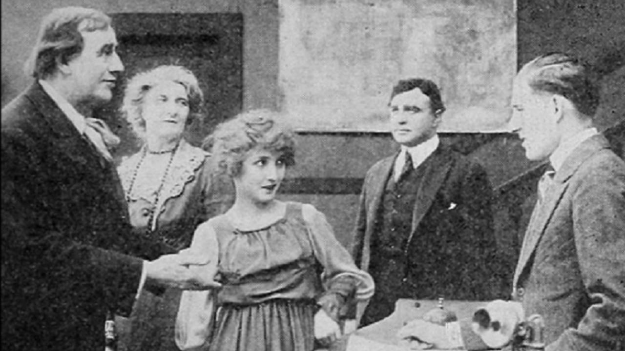 Stranded (1916) | MUBI