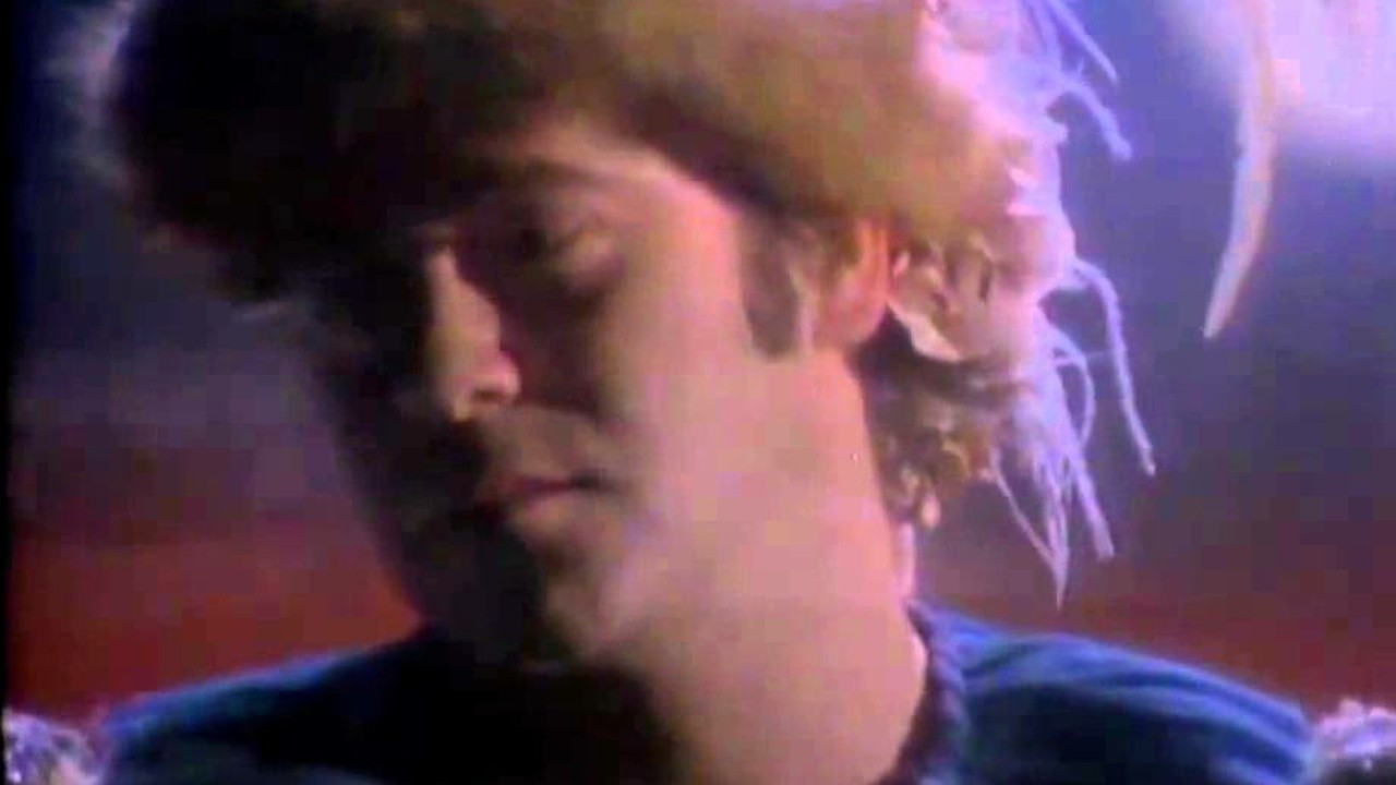 Elton John: Chloe [MV] (1981) | MUBI