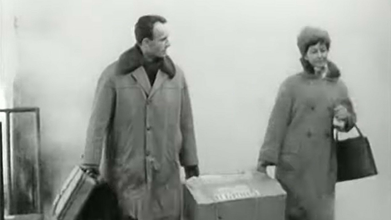 Train Station (1964) | MUBI