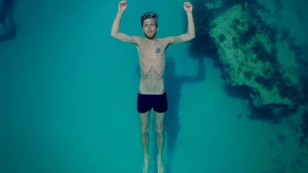 Sun Cry Moon (2019) | MUBI