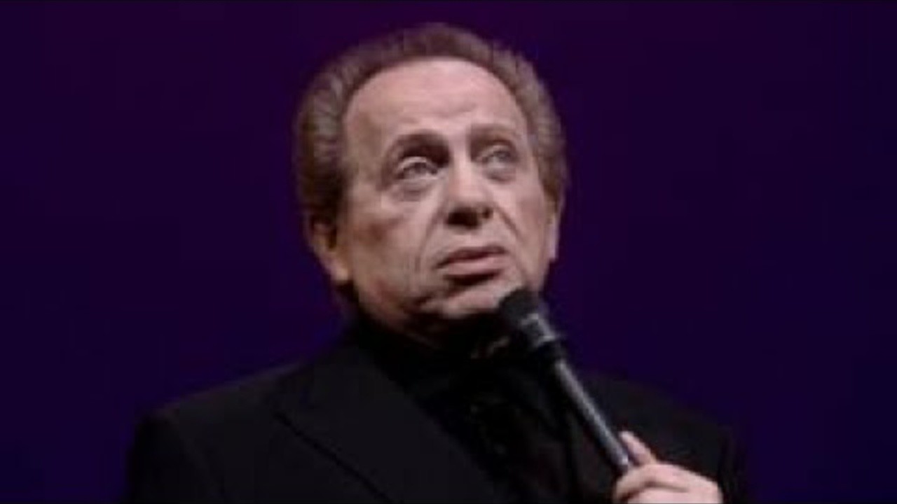 Jackie Mason: A Night at the Opera (2002) | MUBI