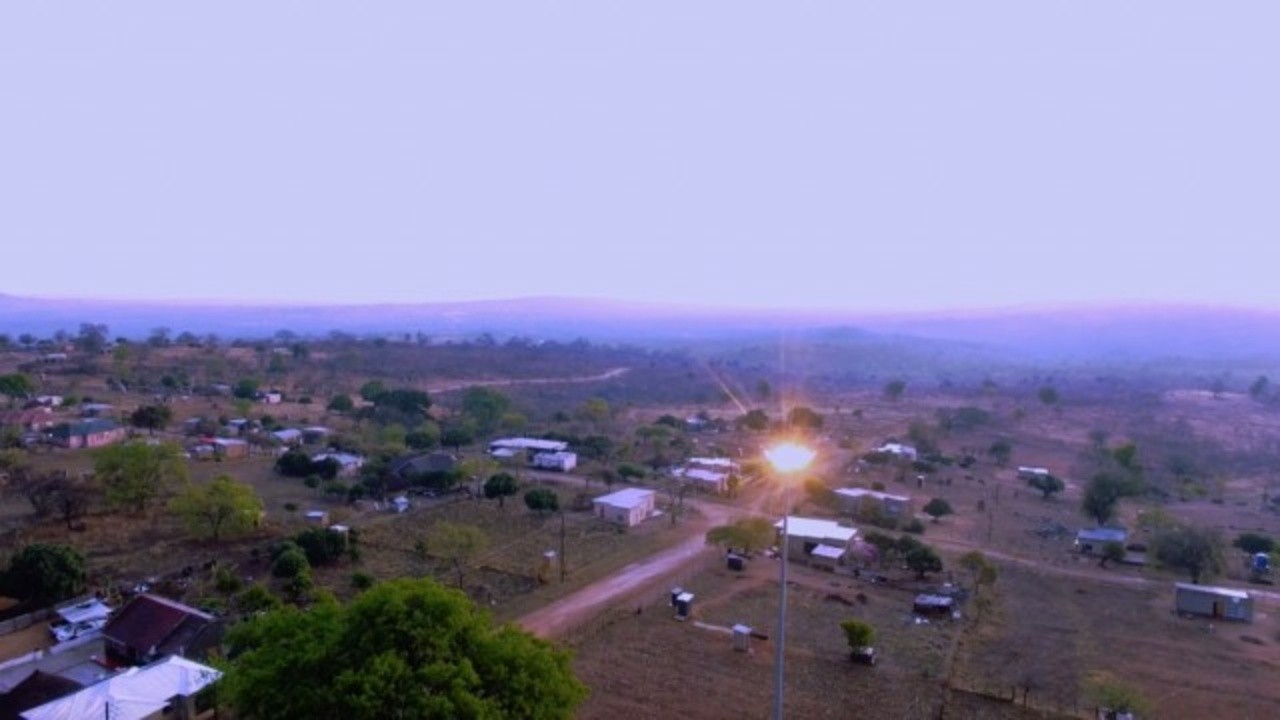 Hung Out Dry (2024) | MUBI