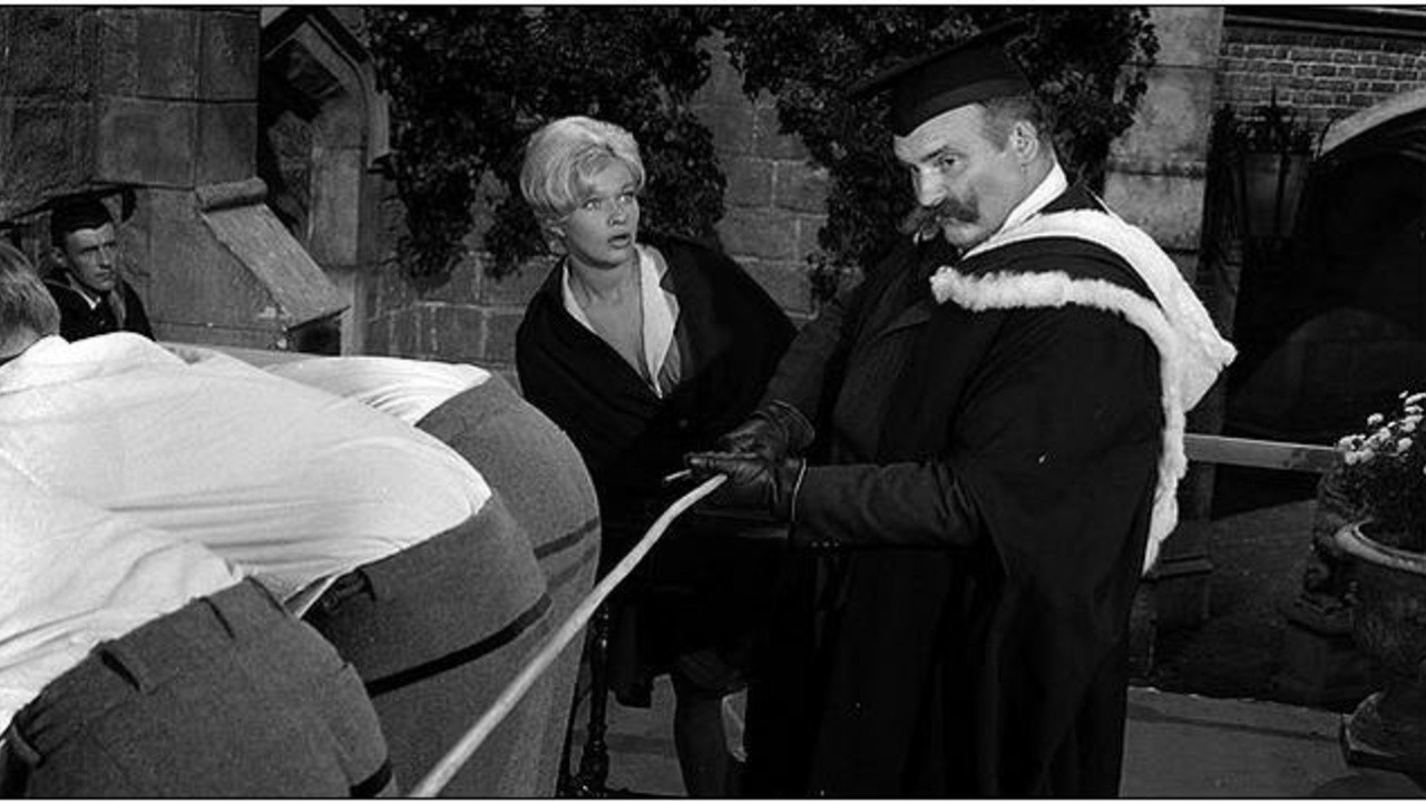 Bottoms Up (1960) | MUBI