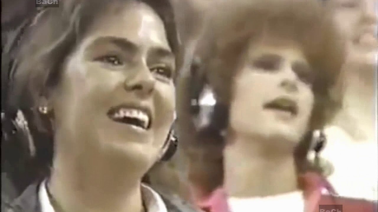 Hermanos: Cantaré, cantarás [MV] (1985) | MUBI