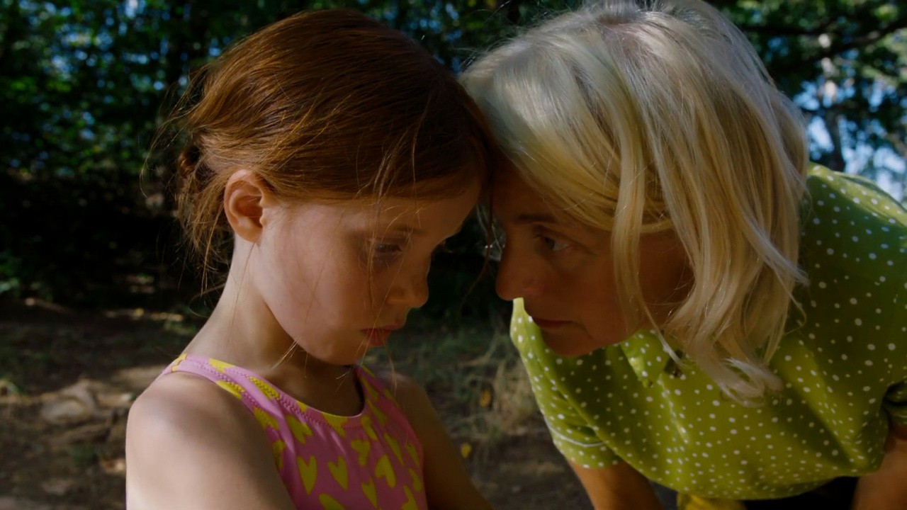 Tiny Lights (2024) | MUBI