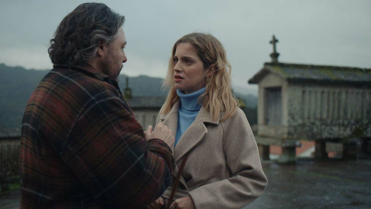 Podia Ter Esperado por Agosto (2024) | MUBI