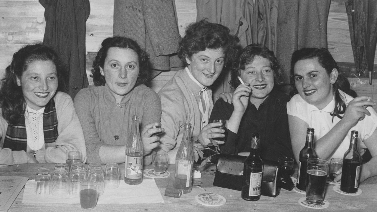 The Miraculous Transformation of the Working Class Into Foreigners (2024) | MUBI