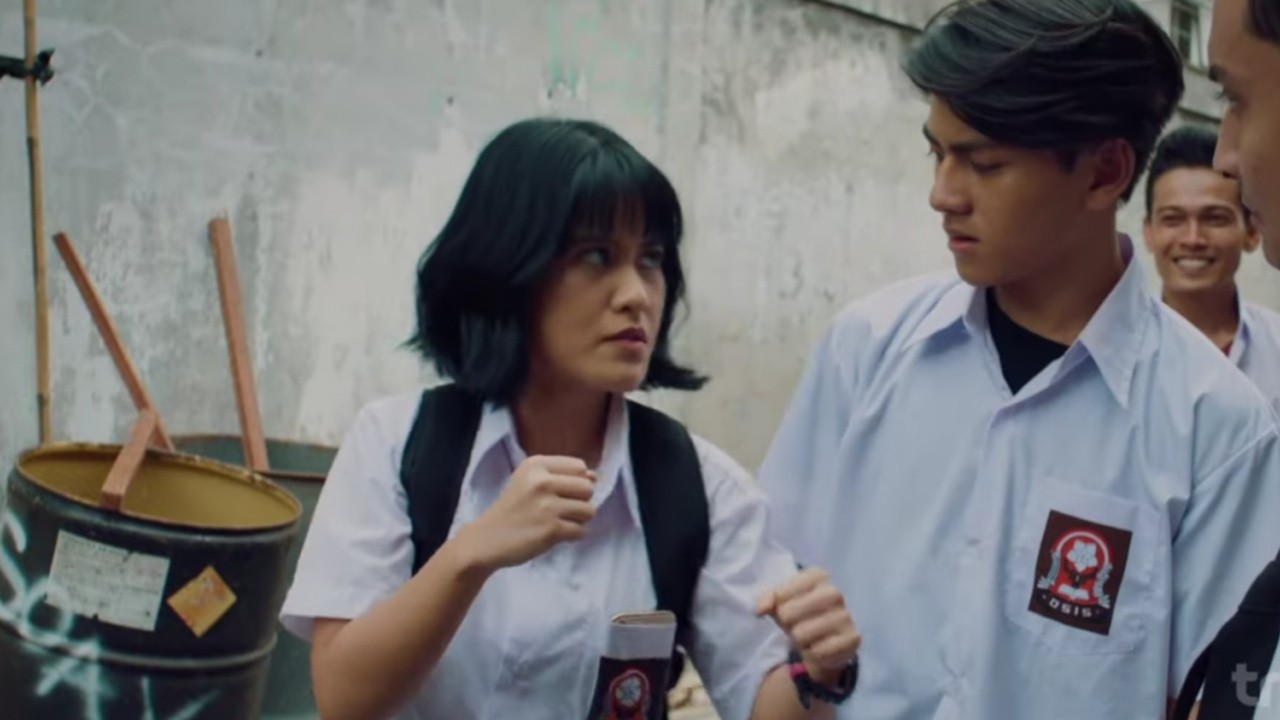 Dear Stranger (2022) | MUBI